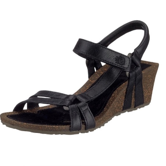 Teva | Shoes | Teva Black Leather Wedge Sandals Womens Size 8 | Poshmark